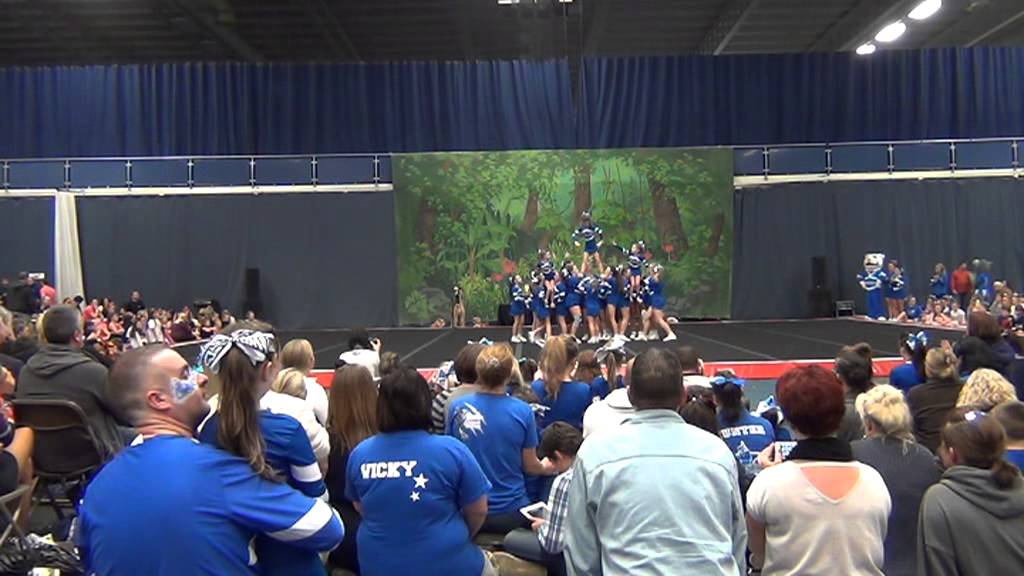 Hunters Junior 3 Cheerleading - YouTube