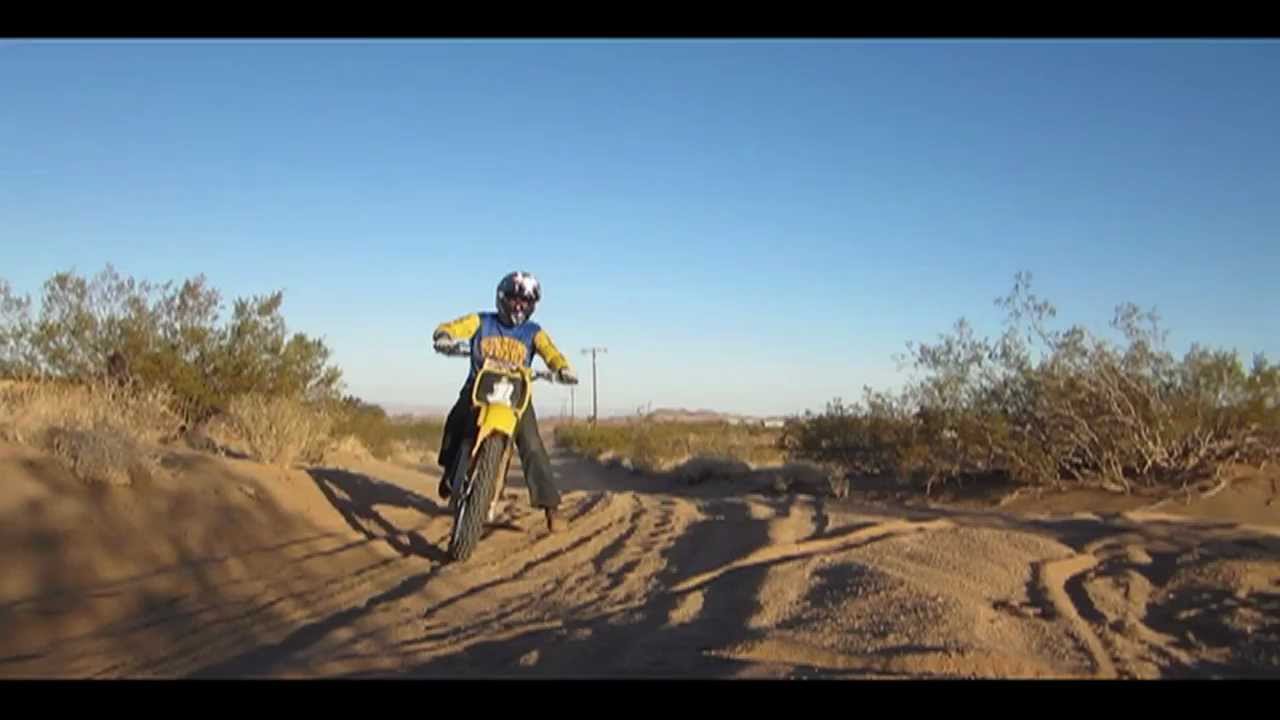 1982 YZ100 part 1 - YouTube