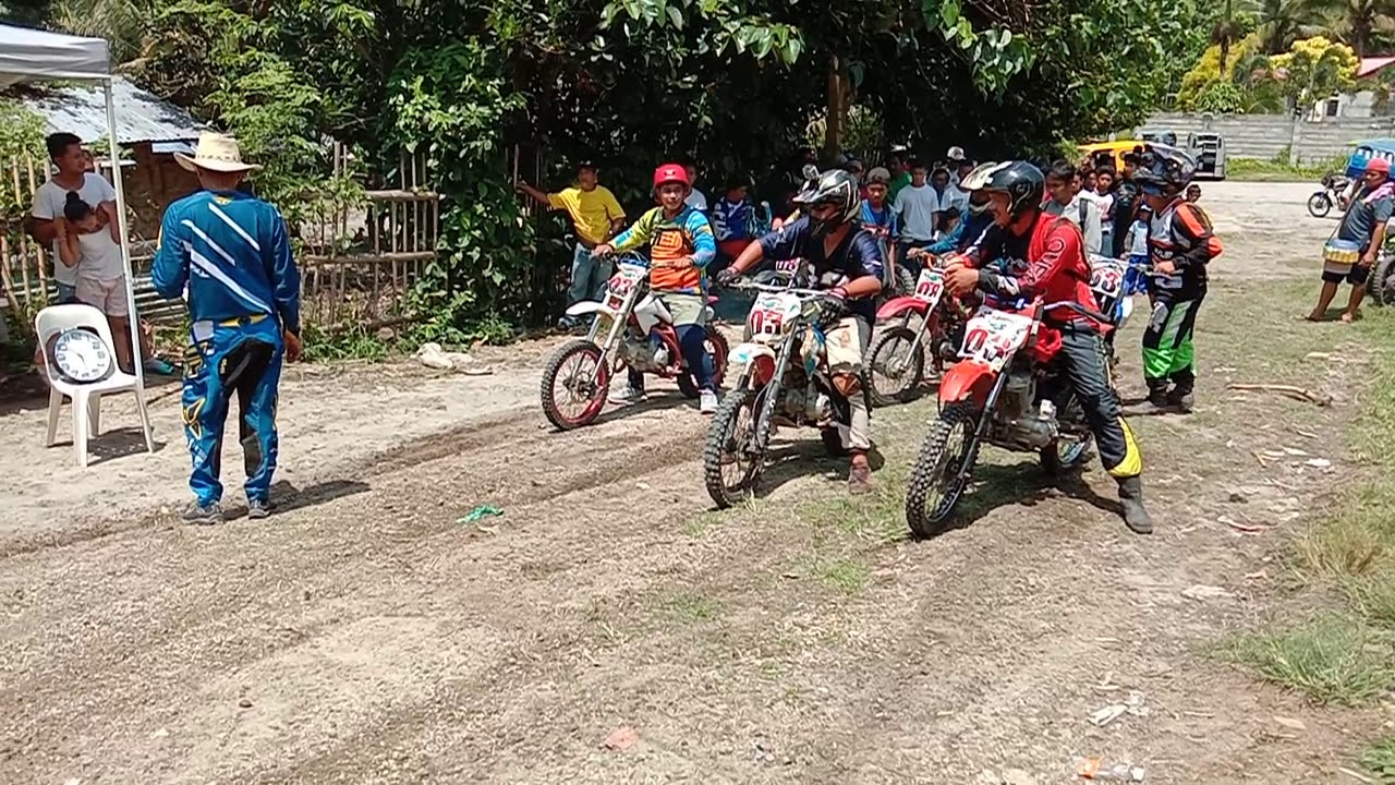 Kdr dirt Rider - YouTube