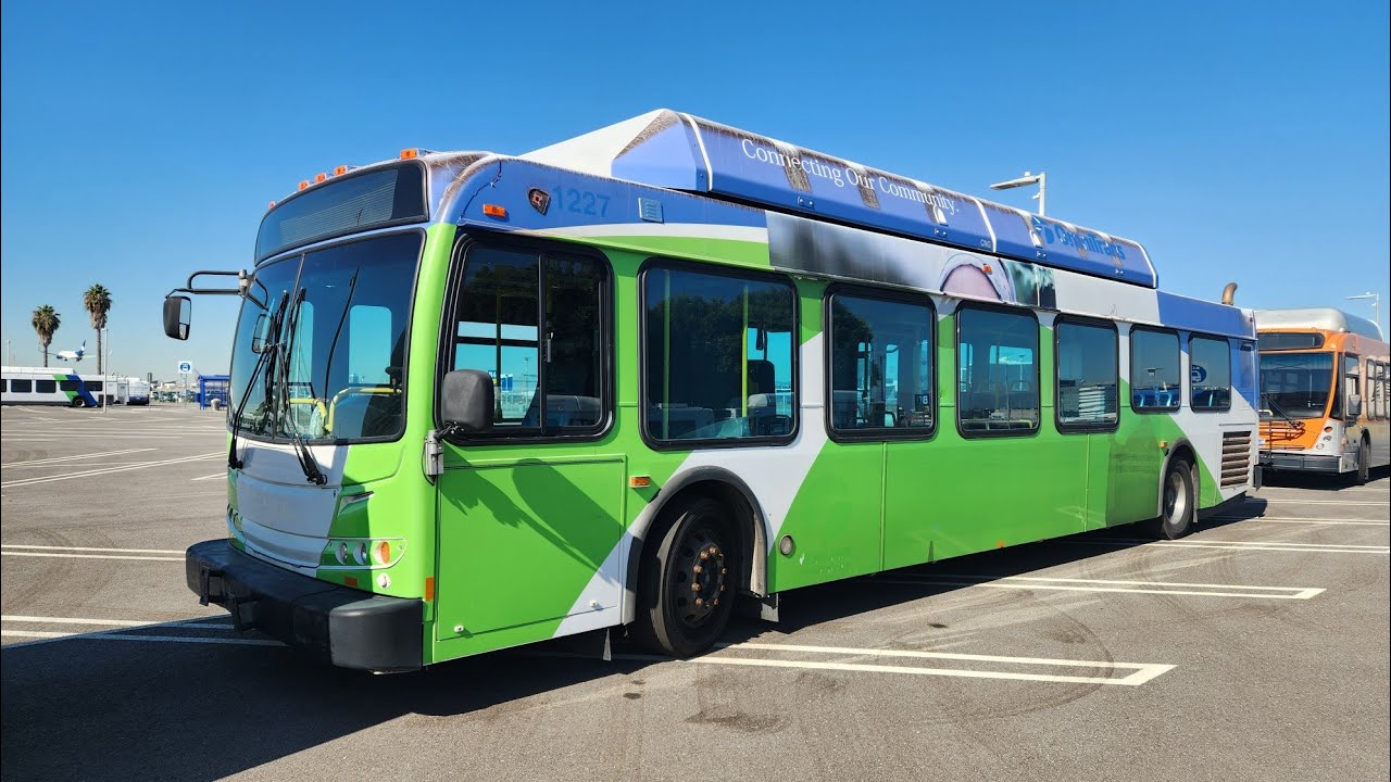 Ex OmniTrans 2009 New Flyer C40LFR #1227 - YouTube