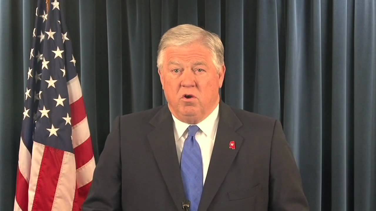 11/07/09 - Gov. Haley Barbour Delivers Weekly GOP Address - YouTube