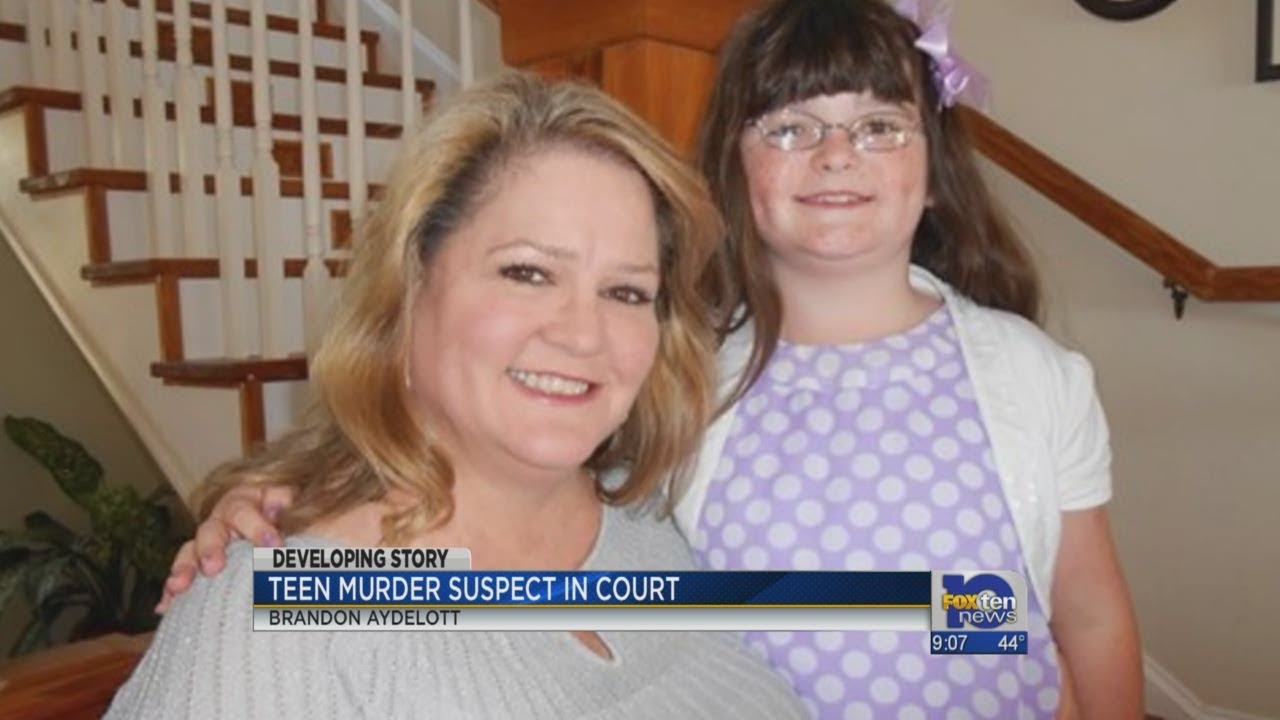 Aydelott in court - YouTube