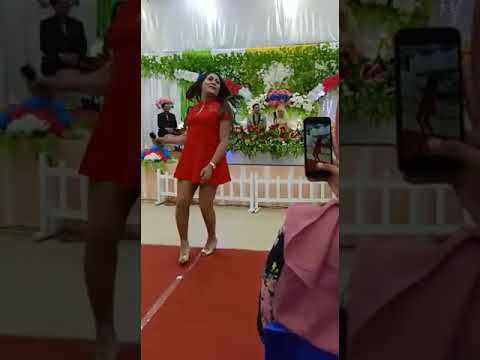 Penyangi dangdut hot