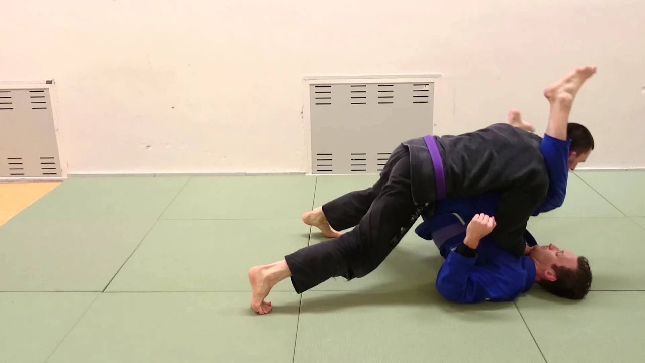 Guard passing techniques - YouTube