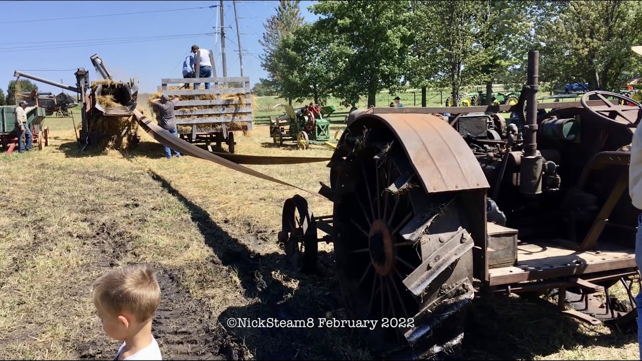 Hart-Parr 16-30 Threshing - YouTube