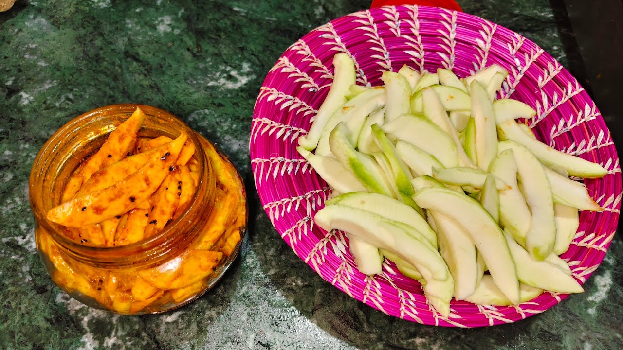 aam kutcha recipe/Bengali style/harvest and cook/mango 🥭 kutcha/mouth ...
