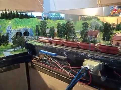 Märklin Miniclub Spur Z Anlage Electric locomotive BDZ 46 125 + 43 515 ...