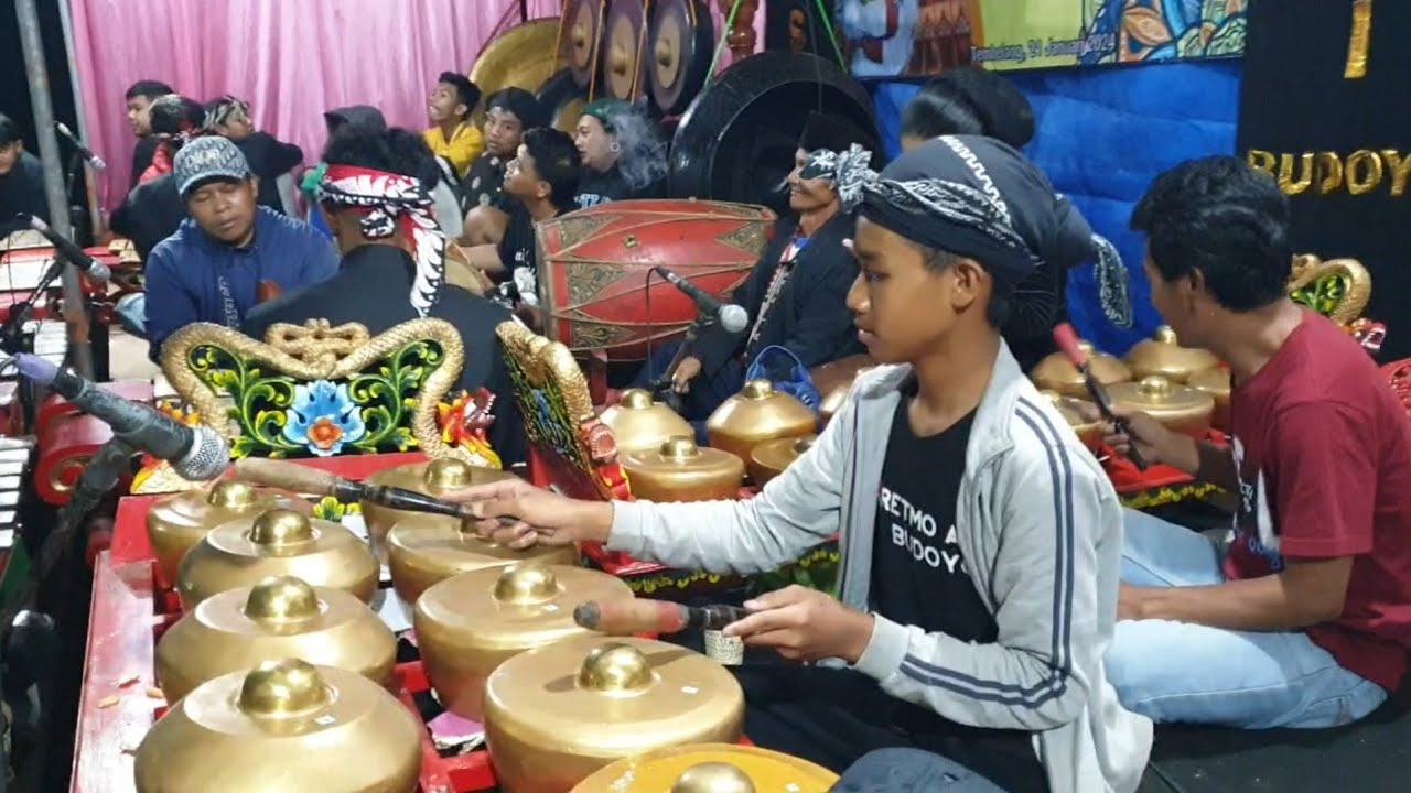 RETMO ASRI BUDOYO MULYOSARi live tembelang - YouTube