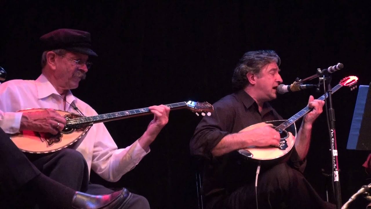 Pasatempos performs 'You took all my rings' - Μου φαγες ολα τα ...