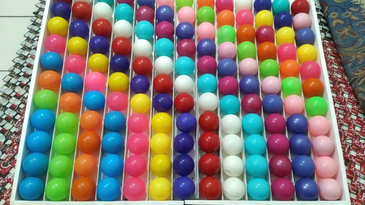 play sorting colored balls while continuing to train the eyes and mind ...