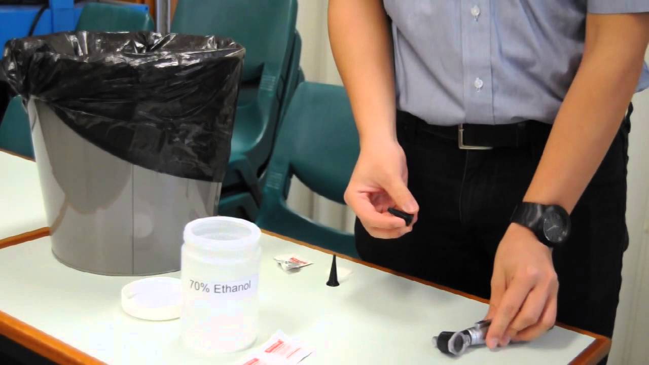 Audiology skill: Demonstration of otoscopy - YouTube