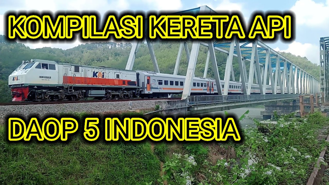 Kereta Api Daop 5 Purwokerto | Indonesian Train | Railroad Crossing ...
