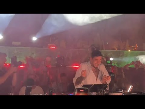 Mahmut Orhan - Freed From Desire Live Performance - YouTube