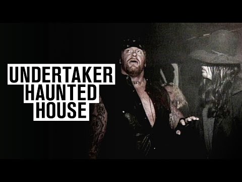 The Undertaker tours his haunted house at Halloween Horror Nights 2000: From the WWE Vault
