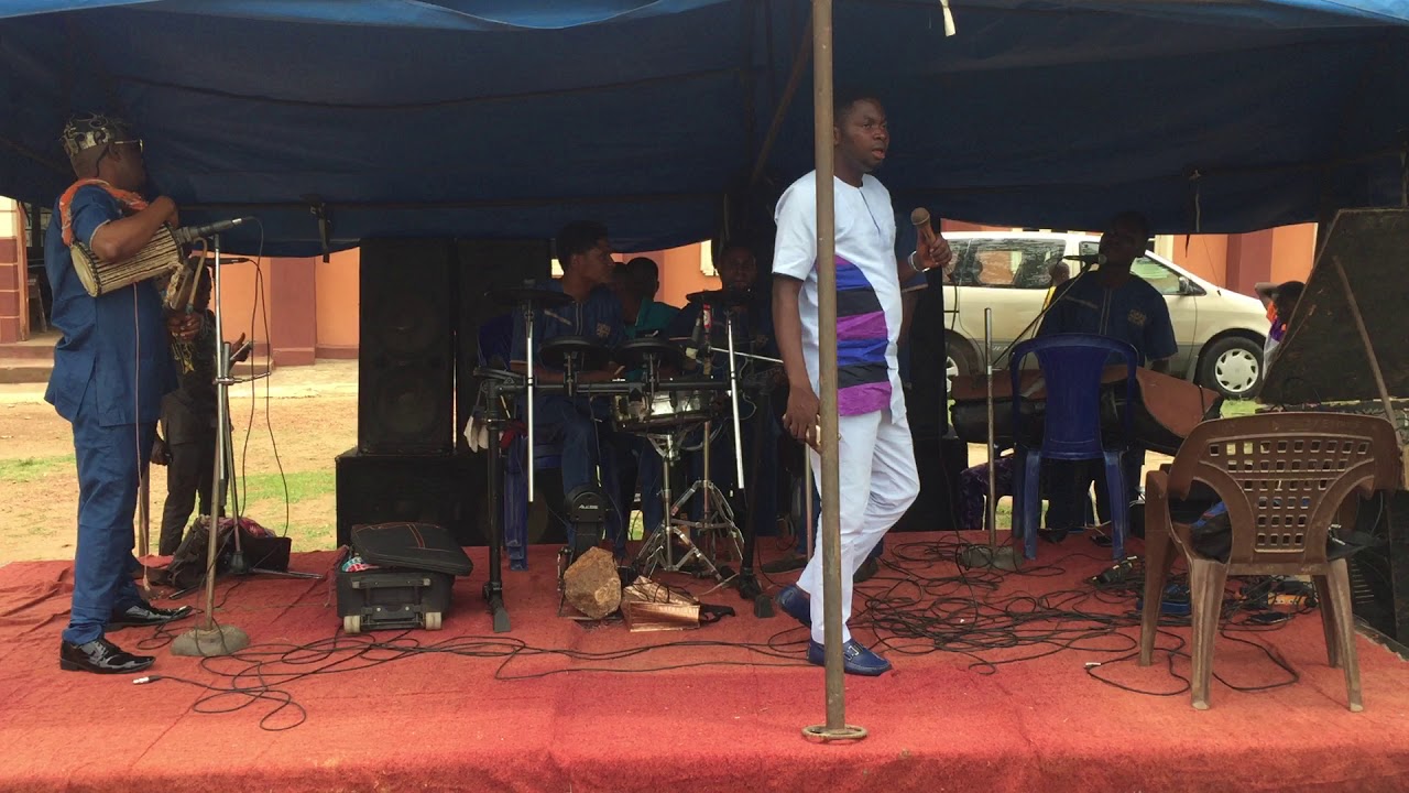 Live performance - YouTube