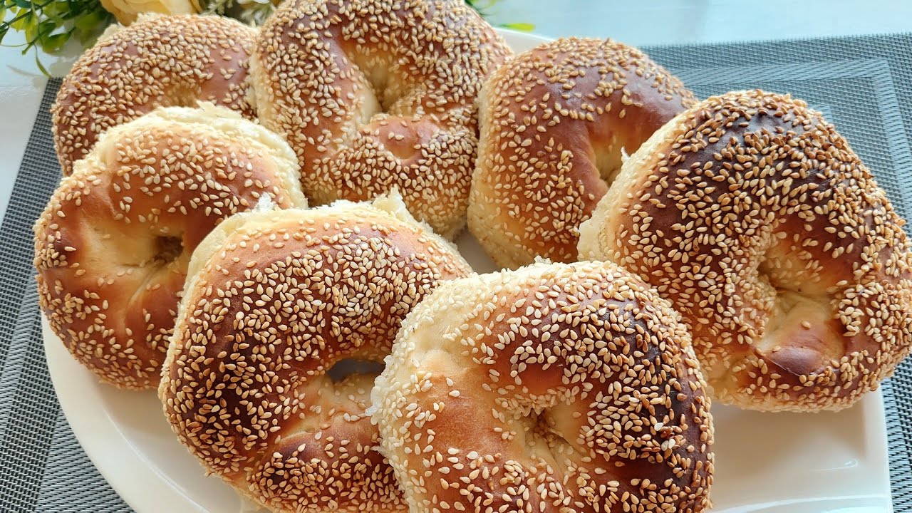 Cheese Stuffed Bagel Buns Recipe - YouTube