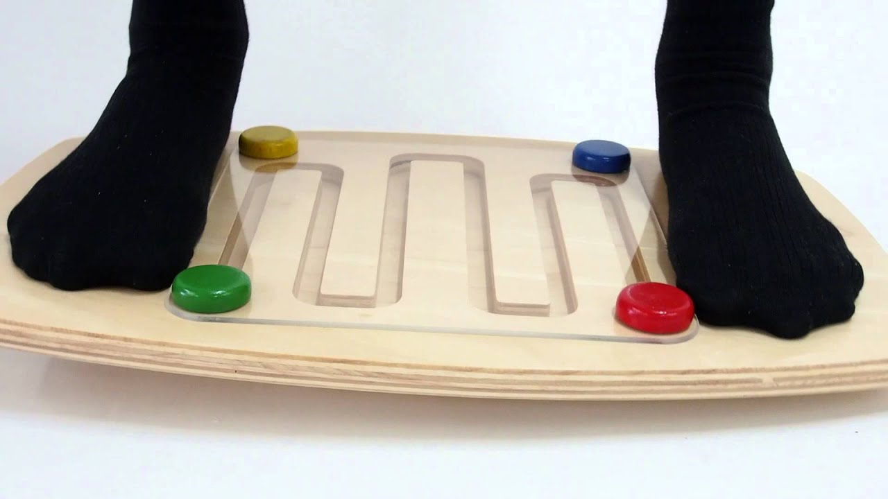 Blue Ribbon Toys - Balance board - YouTube