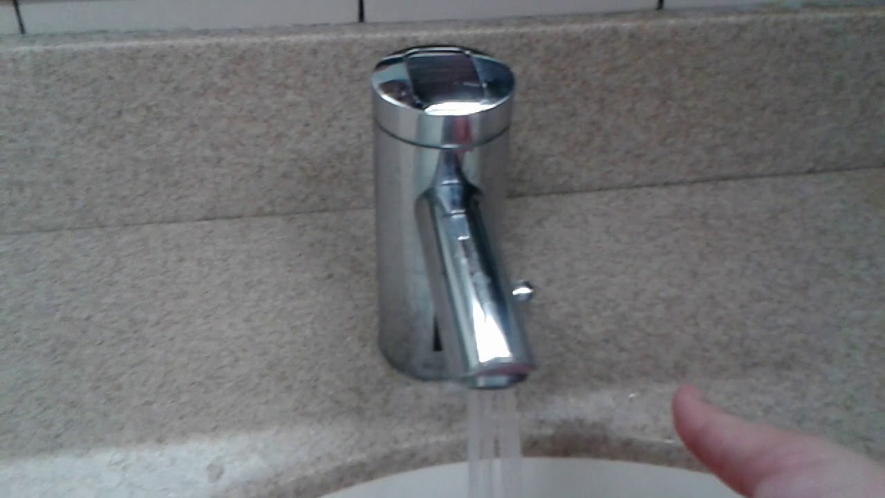 Sprouts Farmer's Market Women's Restroom - YouTube