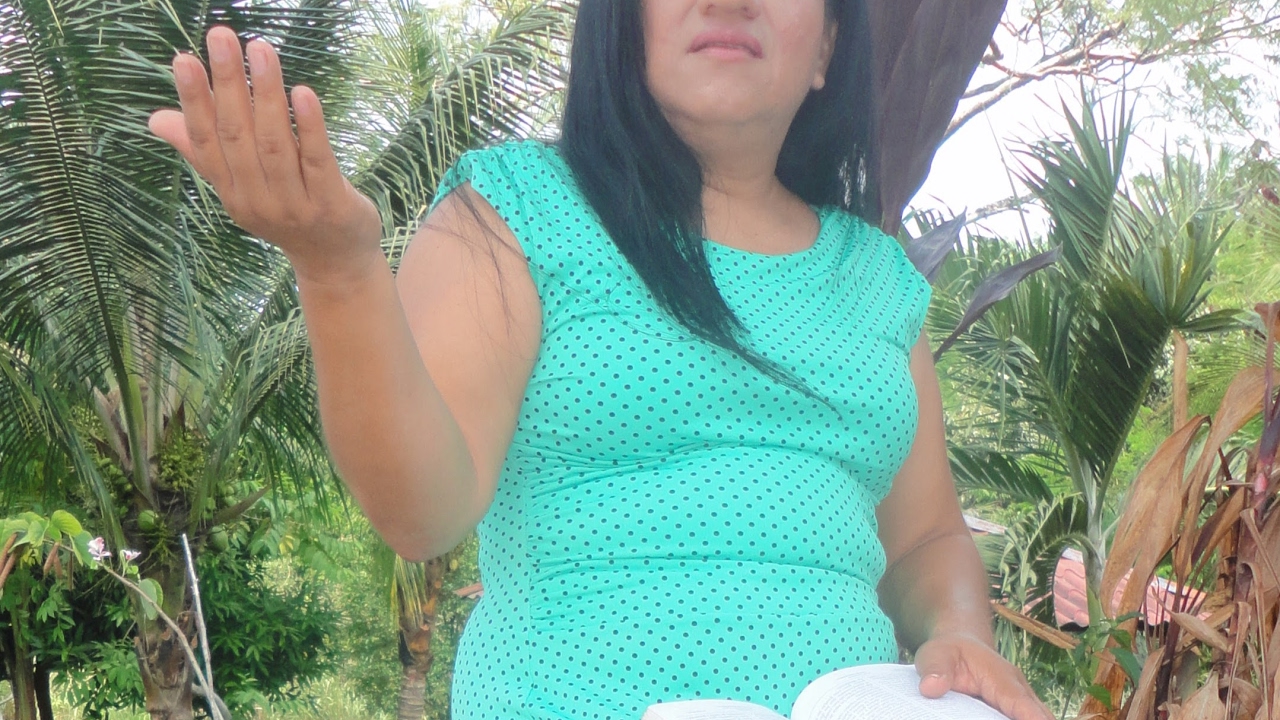 Emisión en directo de Genesis Hernandez - YouTube