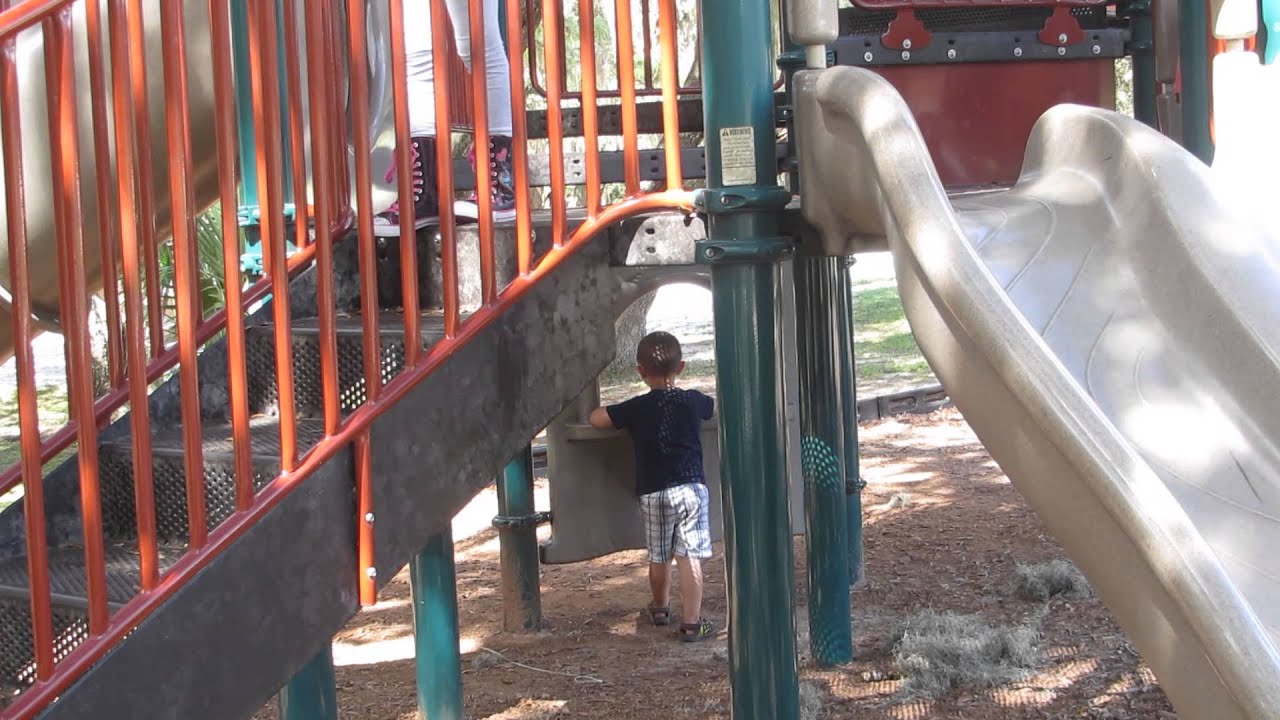Alexis Giggles at Beach Ball - YouTube