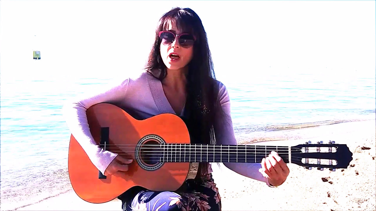 ΕΝΑΝ ΑΗΤΟ ΑΓΑΠΗΣΑ (I am in love with an eagle) - YouTube
