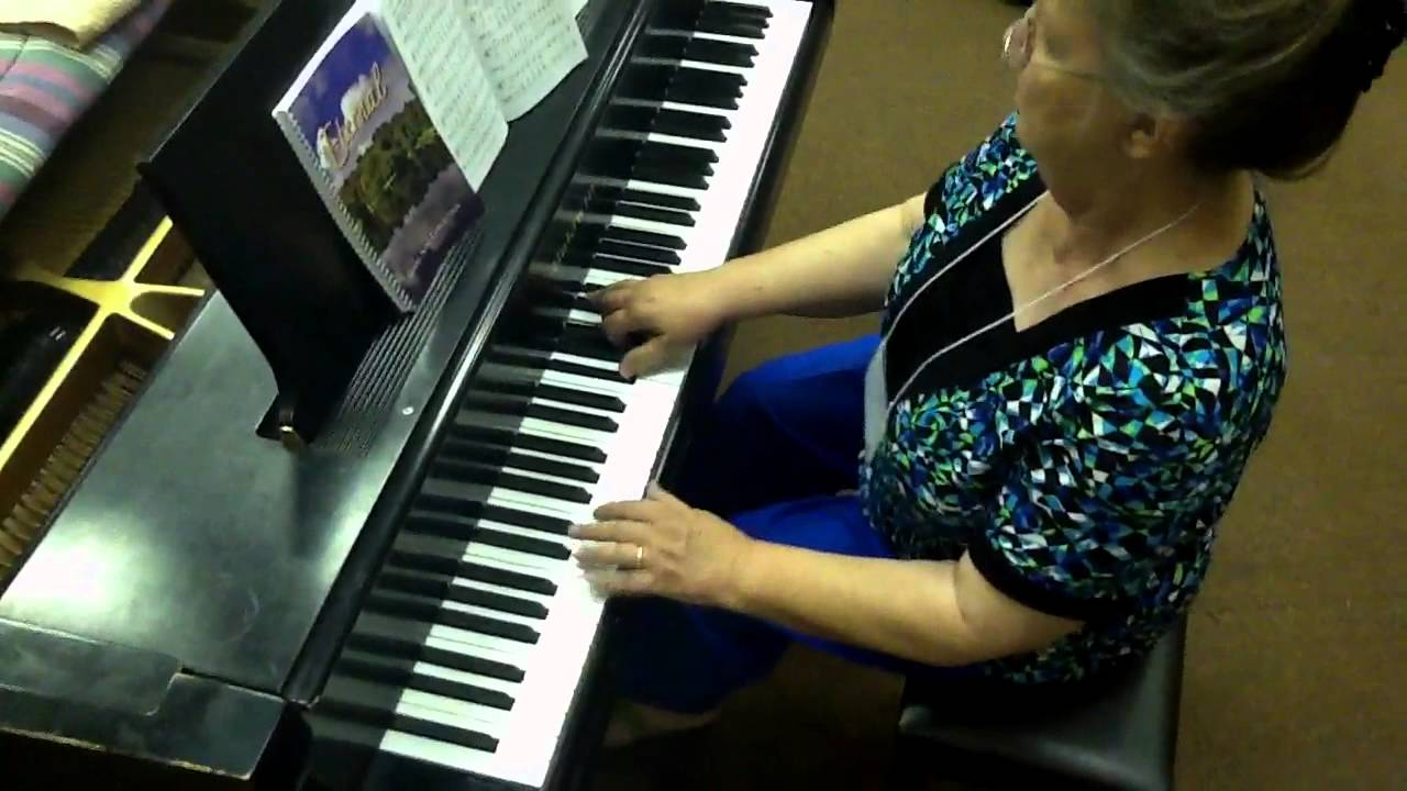 Ellen Marsh can really play Piano! - YouTube