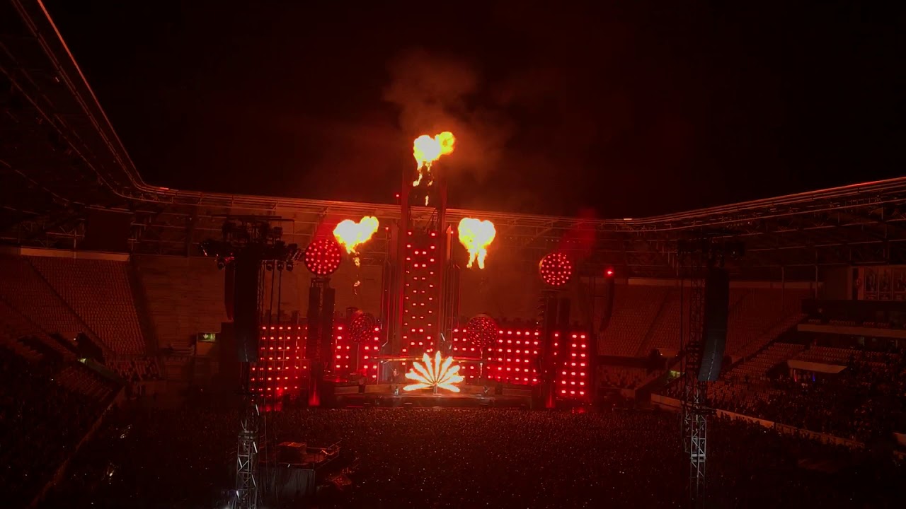 Rammstein - Rammstein @EUROPE STADIUM TOUR 2019 - Dresden - YouTube