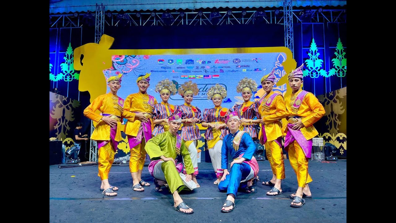 Kenduri Seni Melayu Batam 2023 • Sanggar Seni Seri Irwarna Tari - YouTube