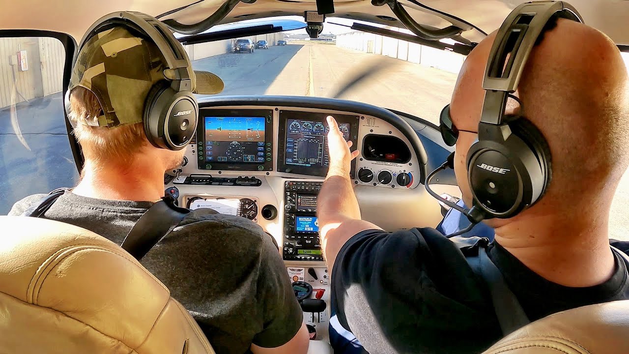 Good Engine Run-Up Practice - YouTube