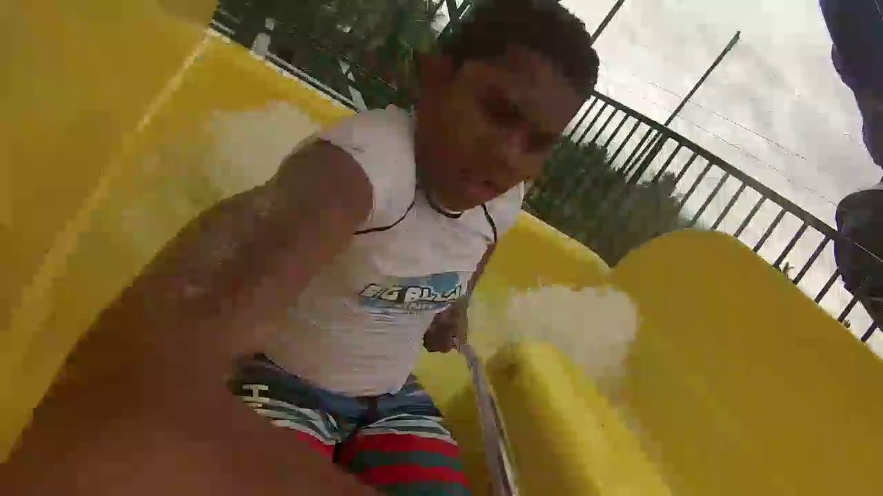 Biggest Bula water park Fiji 02. - YouTube