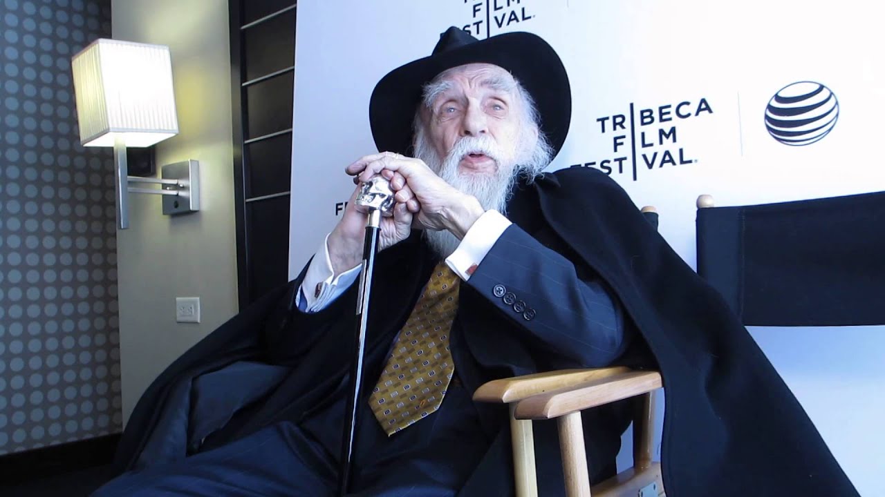 The Amazing Randi Debunks Uri Geller - YouTube