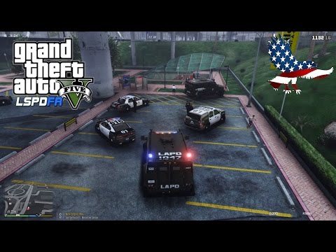 GTA 5 - LSPDFR - S.W.A.T. Revamped Beta - Terrorists Attack Airport Subway Station!