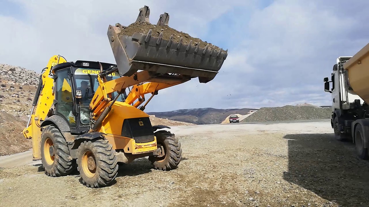 Jcb beko loder TIR yükleme doldurma - YouTube