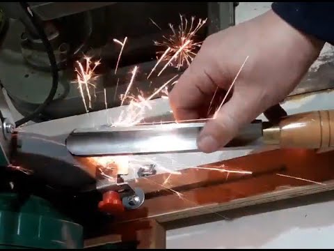 Affûtage gouge à dégrossir sur mon banc maison. Honing gouge on my homemade bench - YouTube