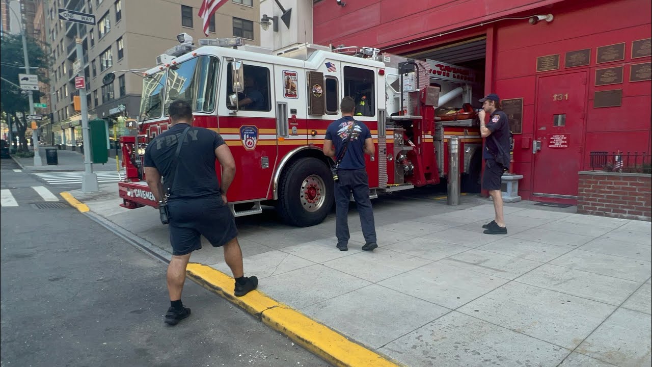 FDNY Ladder 35 Returning to quarters - YouTube