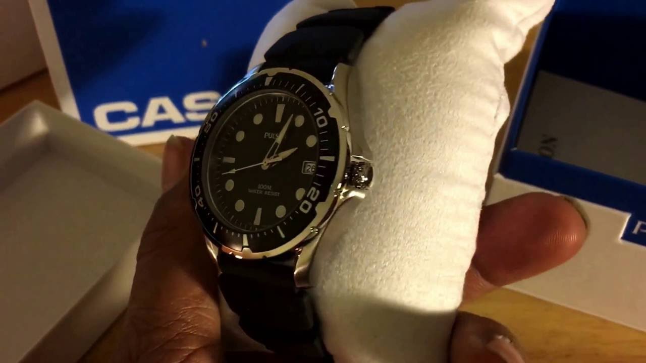 Unboxing The Casio duro and Pulsar dive watches! - YouTube