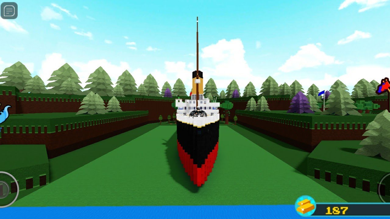 roblox build a boat for treasure Titanic V2 - YouTube