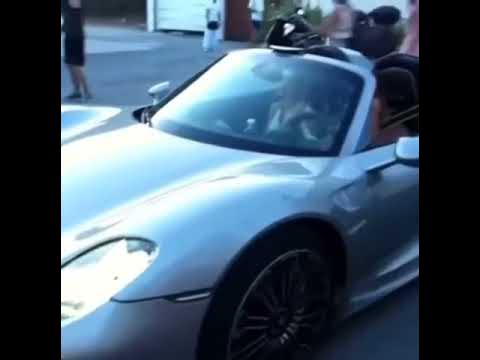 PORSCHE 918 SPYDER CRASH - YouTube