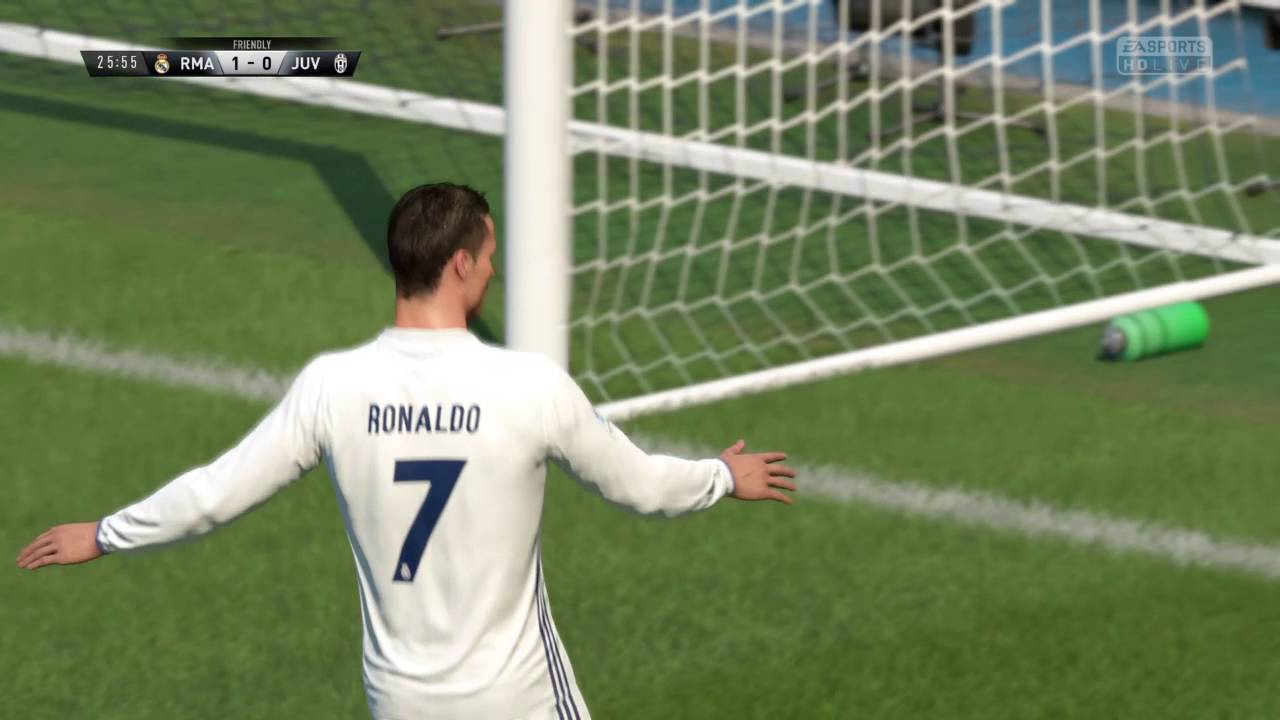 FIFA 17 Cristiano Ronaldo dab - YouTube