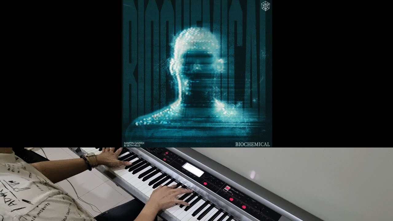 Martin Garrix & Seth Hills - Biochemical (Jarel Gomes Piano) - YouTube