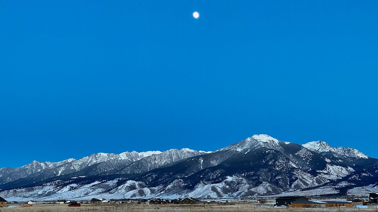 Winter in Yellowstone, Bryce Canyon, Zion and Beautiful Montana - YouTube