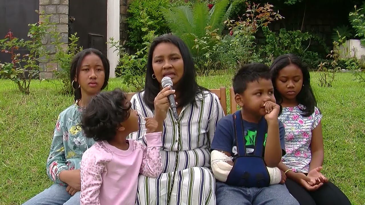 Fisaorana famille Pst Tantely Ratsimba - YouTube