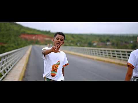 WENDY CATHALINA FEAT FAYONNE ARMADA \