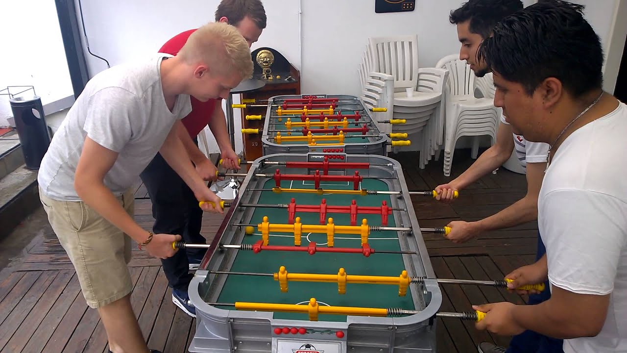 Intense Metegol game - YouTube