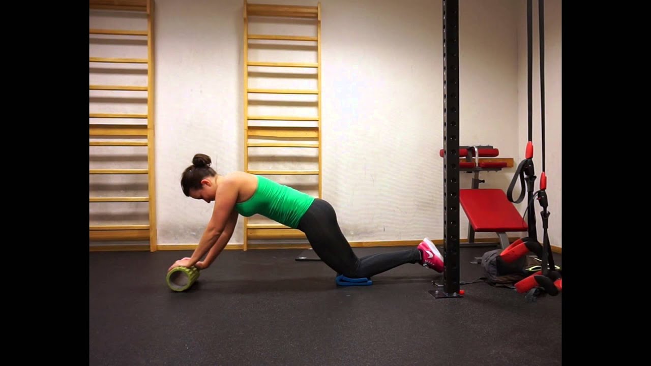 Ab foam roller - YouTube