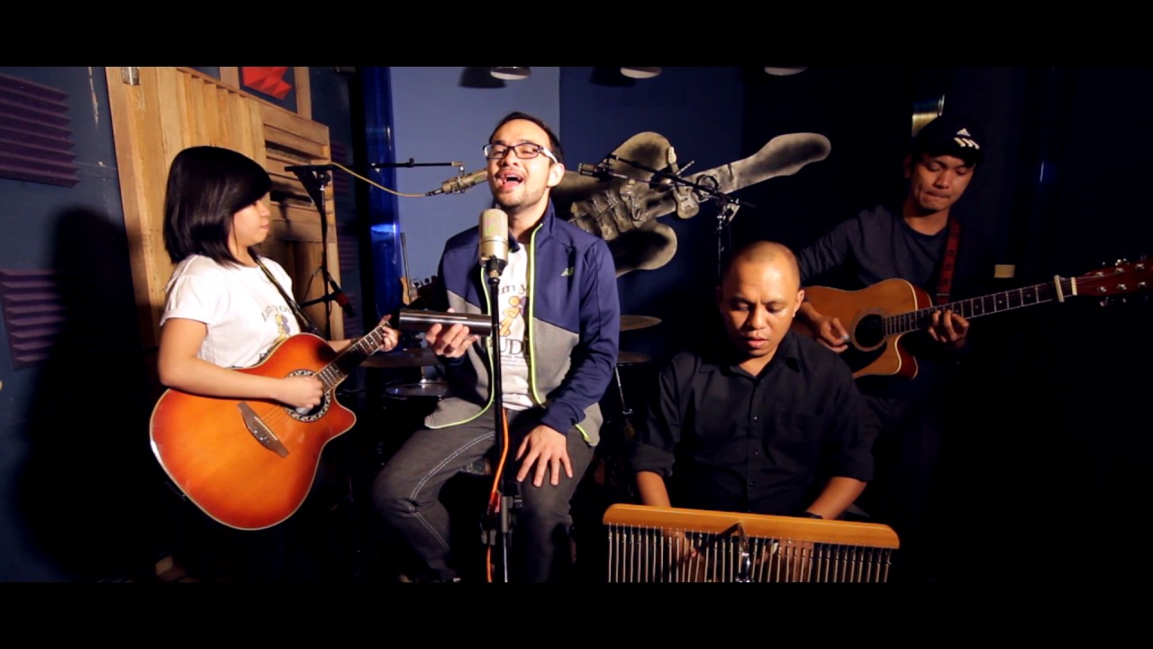 One Call Away - Charlie Puth (Acoustic cover by Migs Ramirez) - YouTube