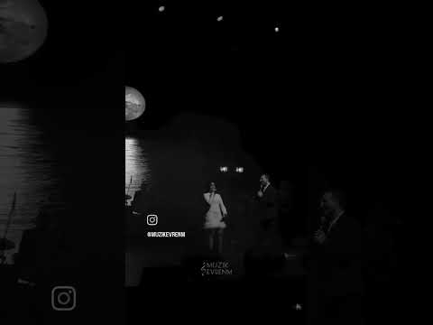 Denize ay vurmuş bana ne ... #keşfet #music #sozleri #musiclyrics