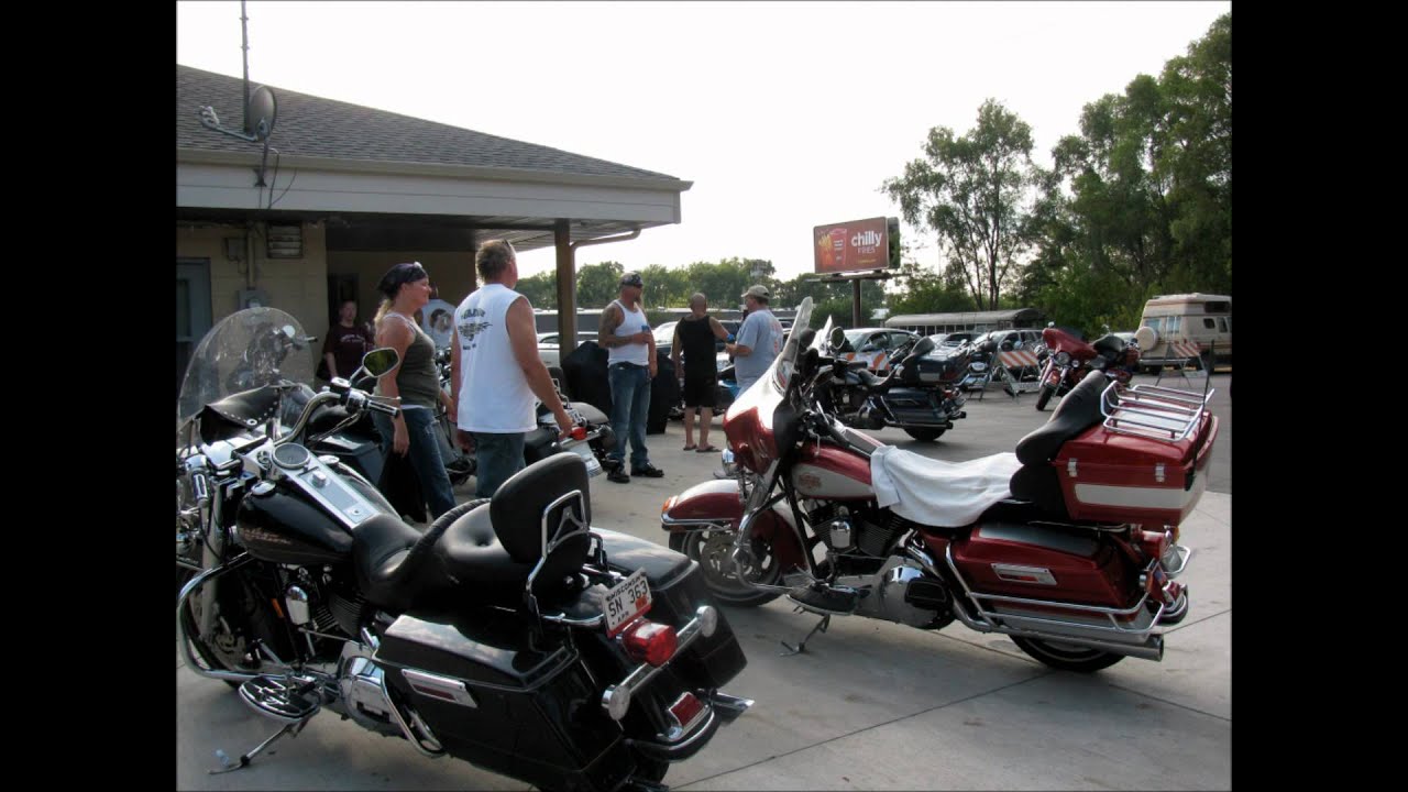Hog Wild Weekends at Hammy's Roadside Bar - YouTube