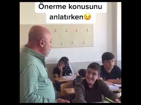 Derste uyuyan öğrenci öğretmeni şaşırttı! Beklenmedik Cevaplar