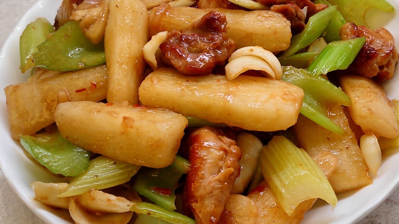 stir fry huai Shan Celery & fresh lily bulbs with chicken #Chinese ...